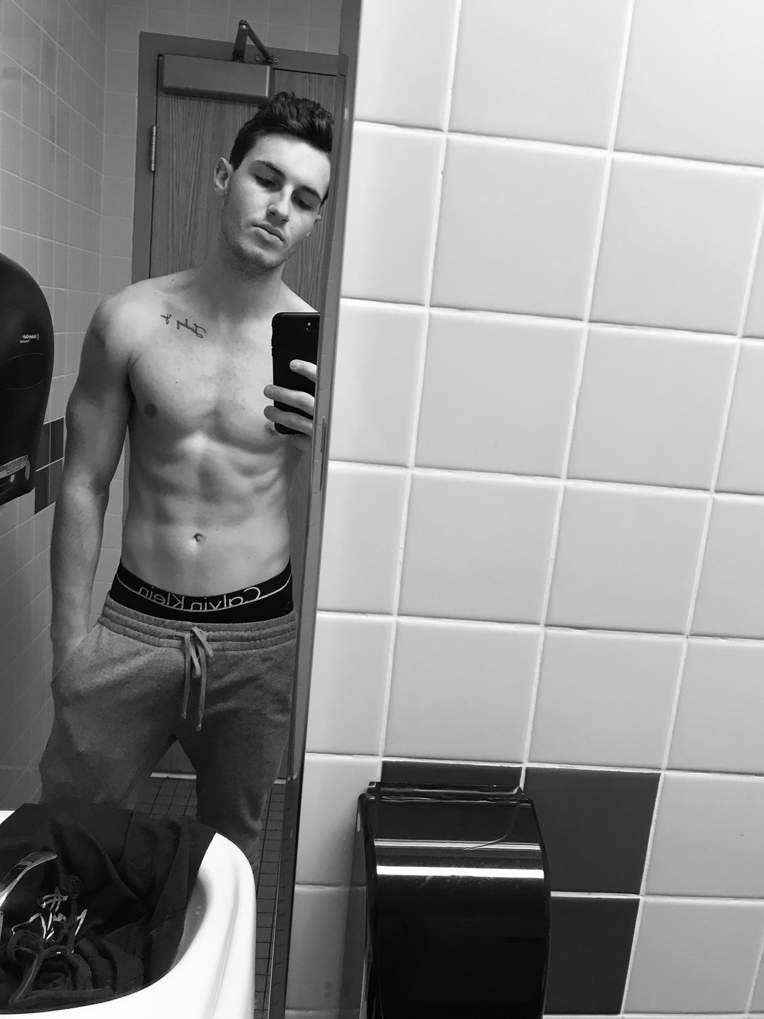 Saggerboy99 - SaggerWorld.com