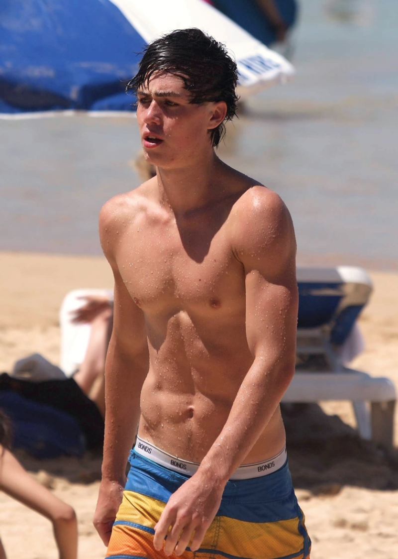 Tommy Bastow